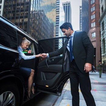 Luxury Black Car & Limo Service in NYC - High Line Black Car